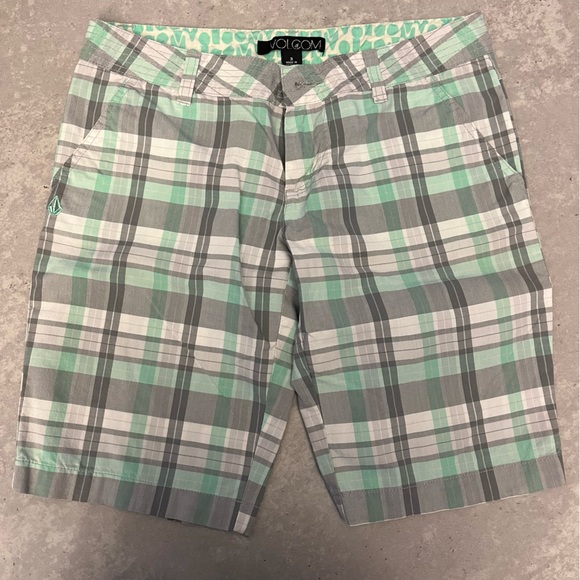 Volcom | Shorts | Vintage Volcom Shorts Euc | Poshmark